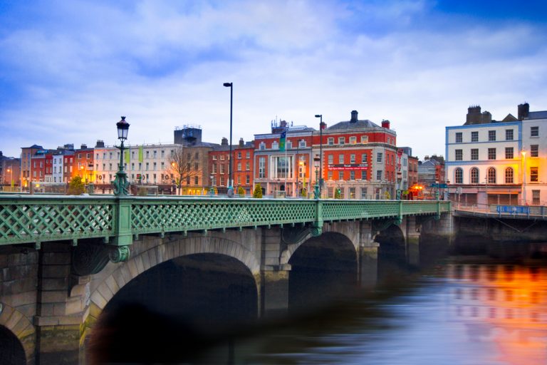 The Best Cities to Live in Ireland for International Students